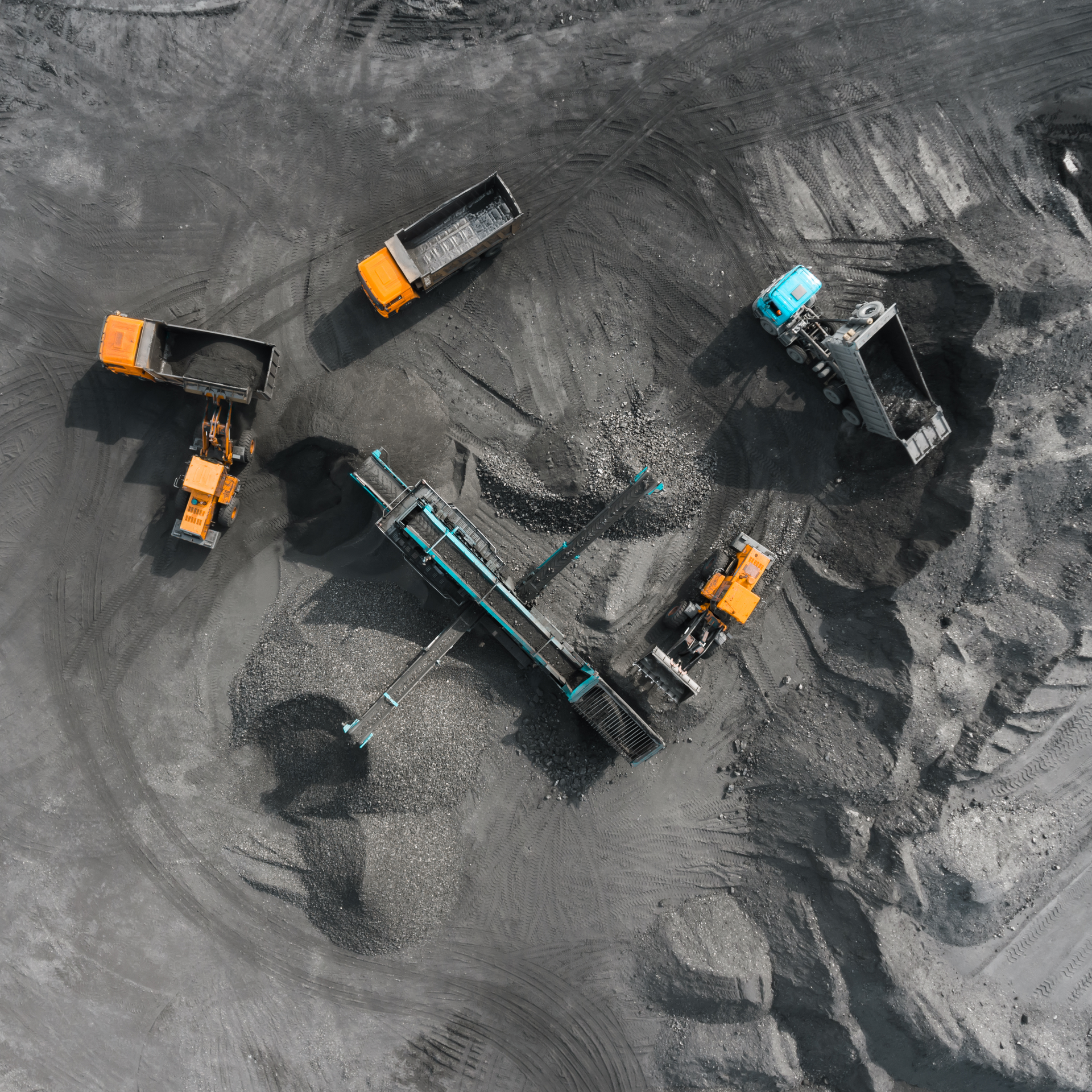 Montana Coal Miner Dies After Truck Falls 100 Feet Into Pit | EHS Today