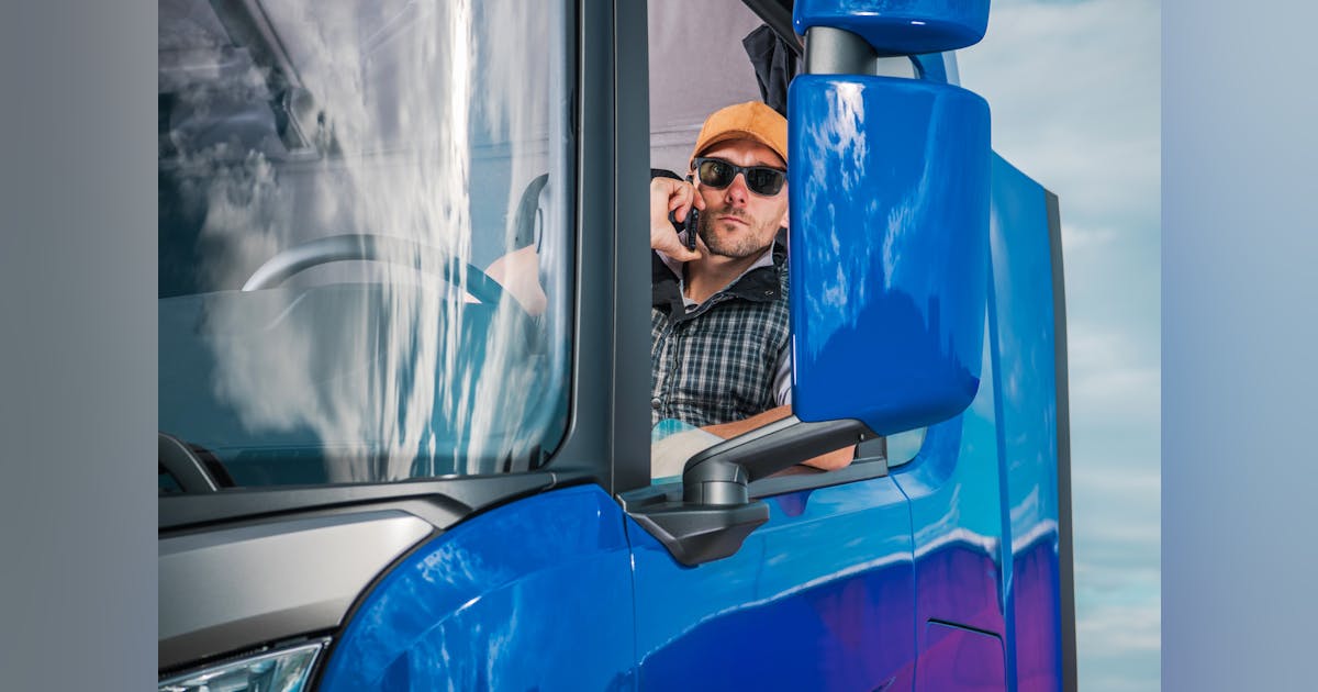 Distracted Driving Dangers and Tips to Stay Safe While Driving on the ... Distracted Driving Dangers and Tips to Stay Safe While Driving on the ...
