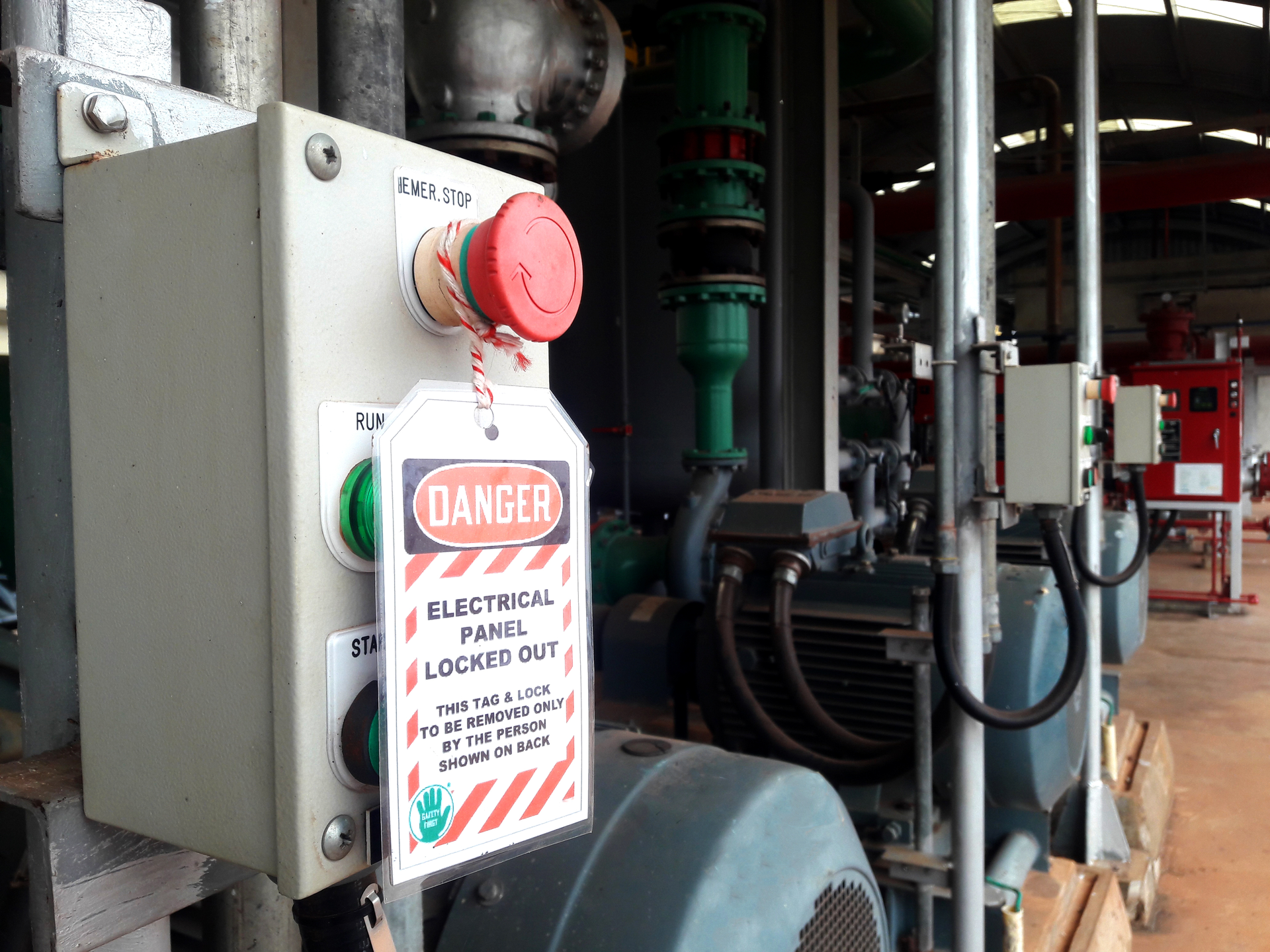 How to Avoid Putting Your Lockout/Tagout Program at Risk | EHS Today